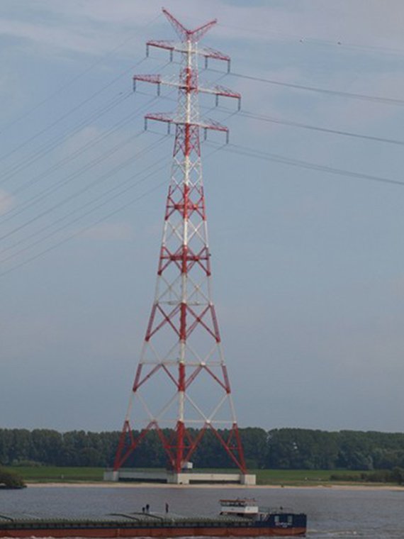 River Crossing Tower for transmission power - Qingdao Megatro ...